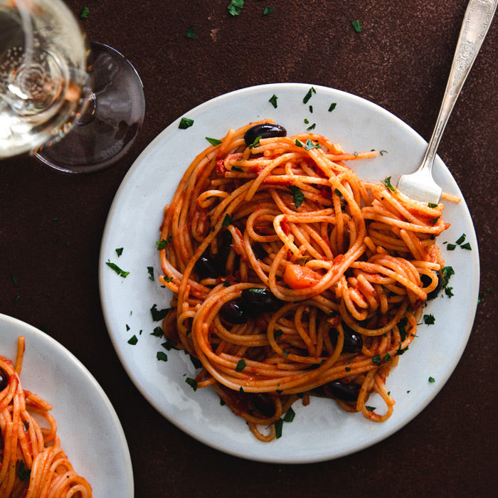Spaghetti alla Puttanesca – Jovial Foods, Inc